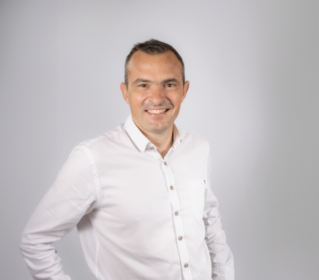 Le groupe Thébault mise sur le lamibois - HORS SITE